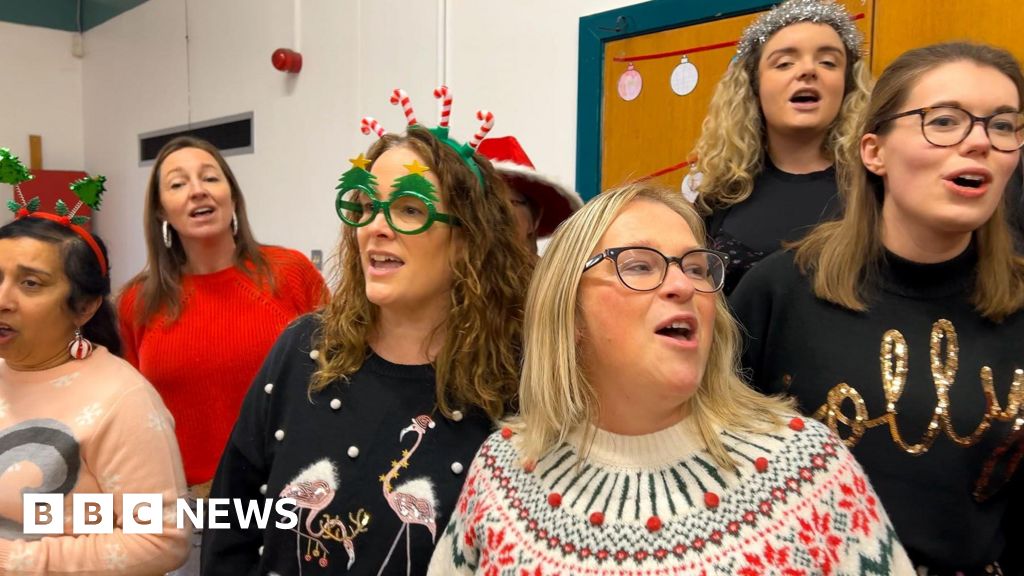 Coleham Primary School films Christmas video to support food bank