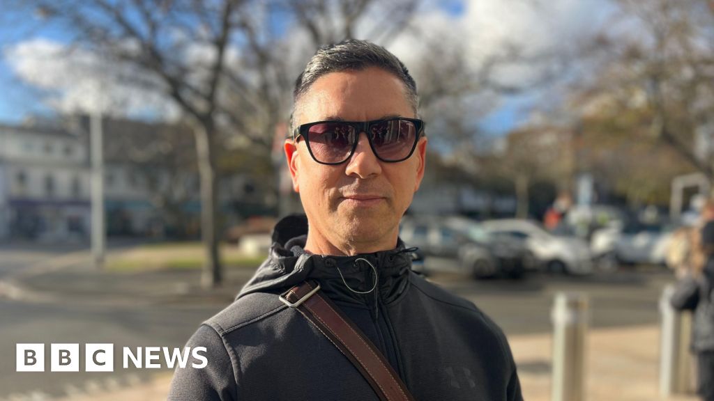 'Everyone's a bit numb' after Blue Islands collapse