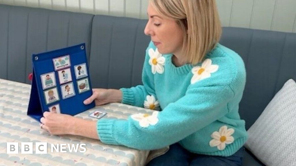 Back to school tips with 'Muddle Through Mummy' - BBC News