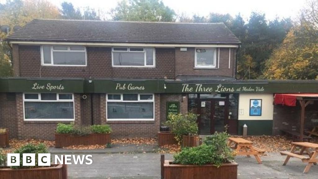 Meden Vale: Villagers angry over pub demolition approval - BBC News