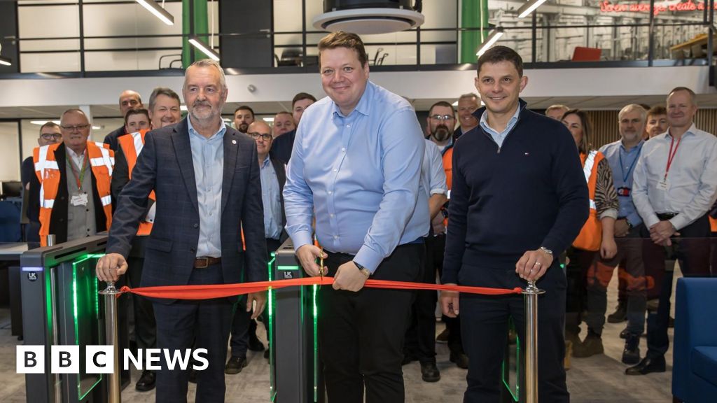 Rail firm Alstom announces new jobs as Crewe Works factory expands