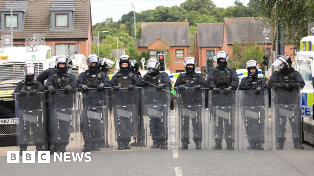 Four more men in court after recent Northern Ireland disorder - BBC News
