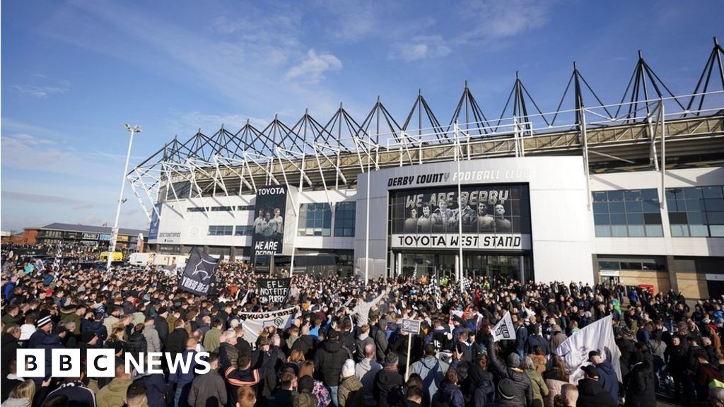 Project set up to preserve Derby County memories - BBC News