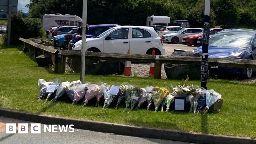 Driver arrested after fatal motorbike collision in Shropshire - BBC News