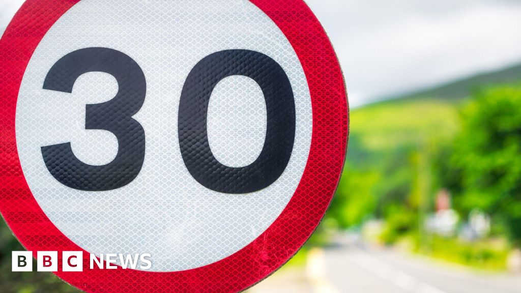 Wokingham council approves new speed limits for A327 and A329