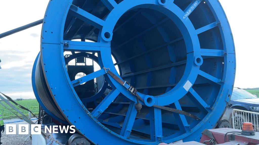 National Grid: More large electricity cables planned for Lincolnshire ...