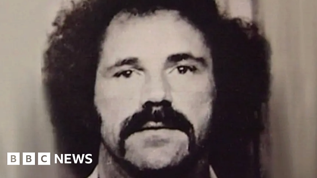 Undercover officer remembers snaring Clifton Rapist Ronald Evans - BBC News
