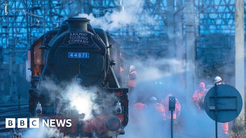 Your pictures across the West Midlands - BBC News