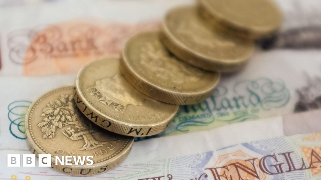 Guernsey secondary pension minimum contribution increasing - BBC News