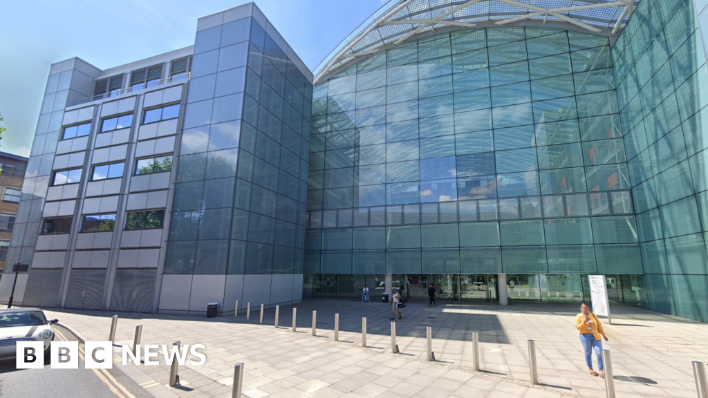 Hackney Council: Cyber-attack cost 'hundreds of thousands'