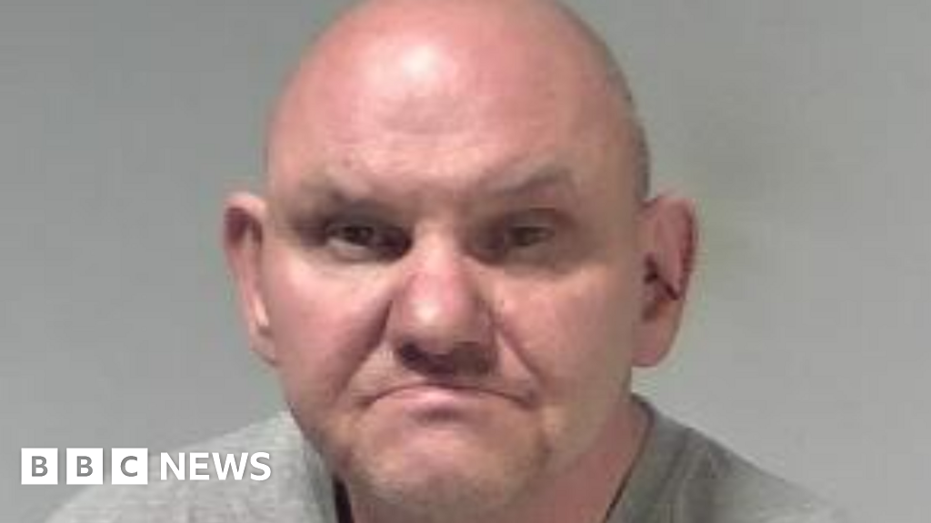 Worcester MP calls for parole change after serial attacker jailed - BBC News