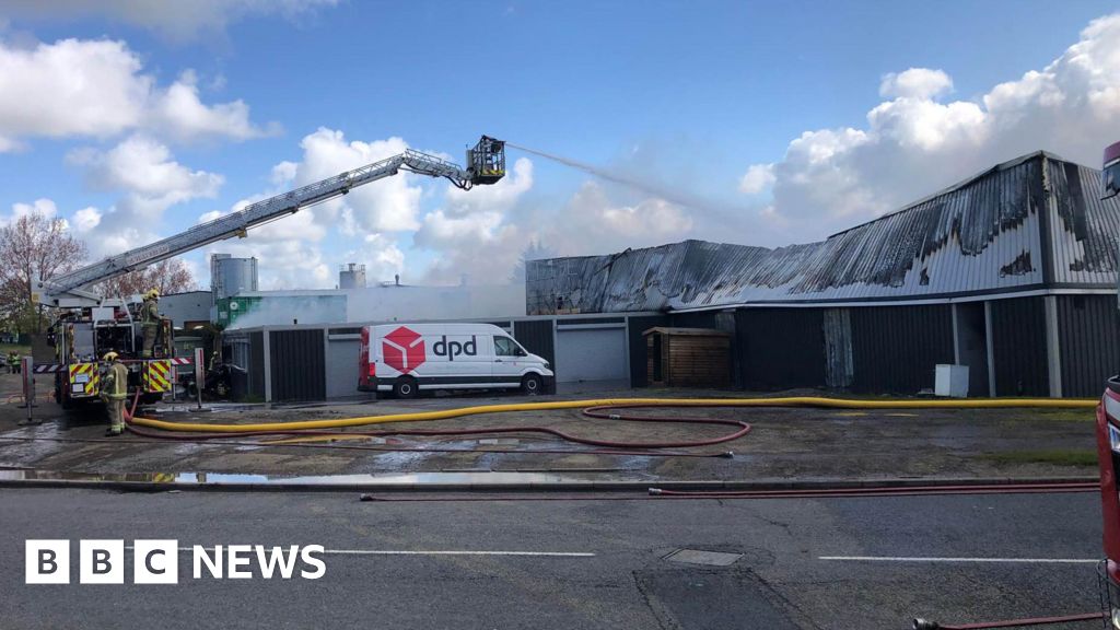 Roads reopened after fire at Corby Earlstrees Industrial Estate