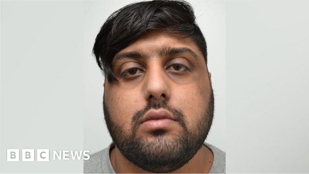 Leeds terror accused divulged hospital bomb plan with patient - court ...