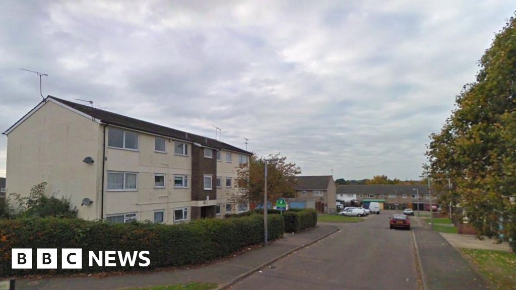 Hemel Hempstead elderly woman dies after house fire breaks out