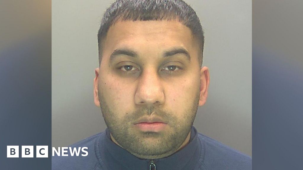 Peterborough drug dealer jailed after cocaine found in loft - BBC News