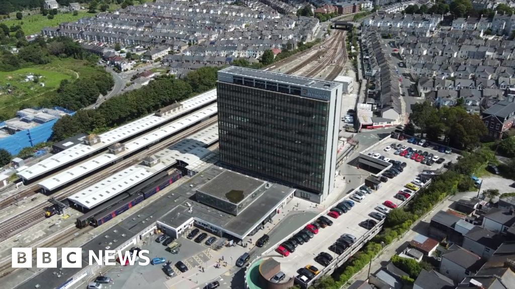 Plymouth health training facility £33m upgrade finishes - BBC News