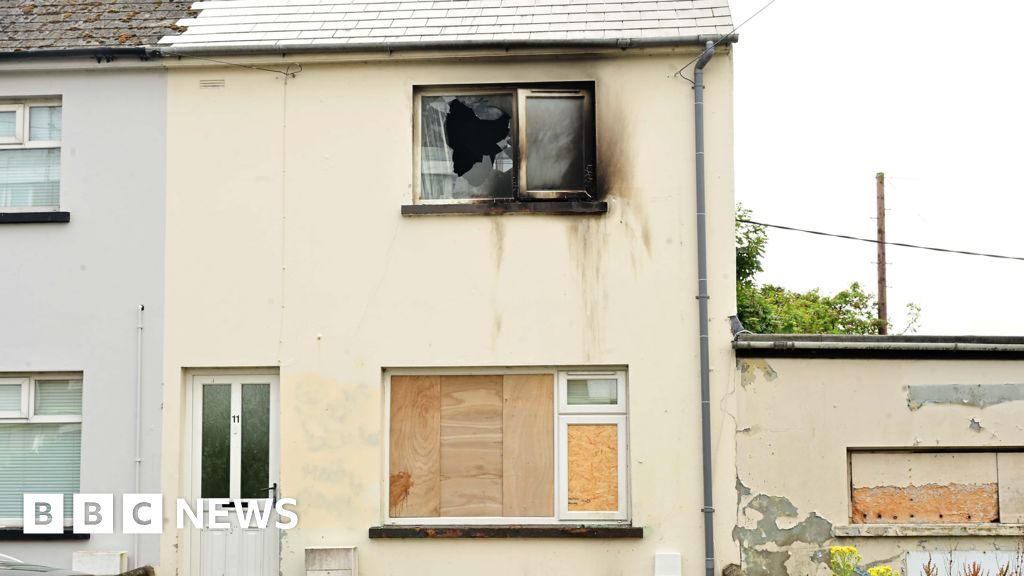 Petrol bombs damage homes in Larne attacks