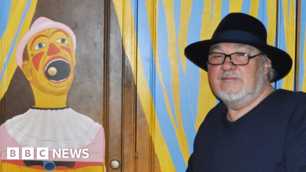 Pete Sinfield, lyricist for King Crimson, Bucks Fizz and Greg Lake, dies - BBC News