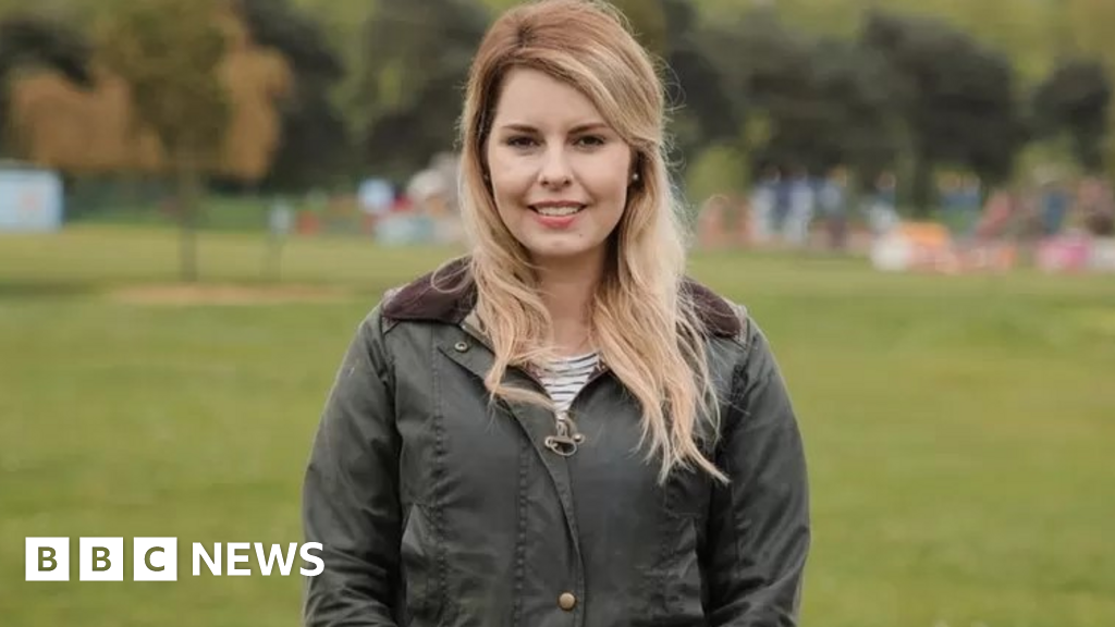 North East Mayor elections: Who is Kim McGuinness? - BBC News