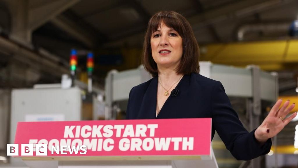 Government backs Doncaster Sheffield Airport reopening Government backs Doncaster Sheffield Airport reopening