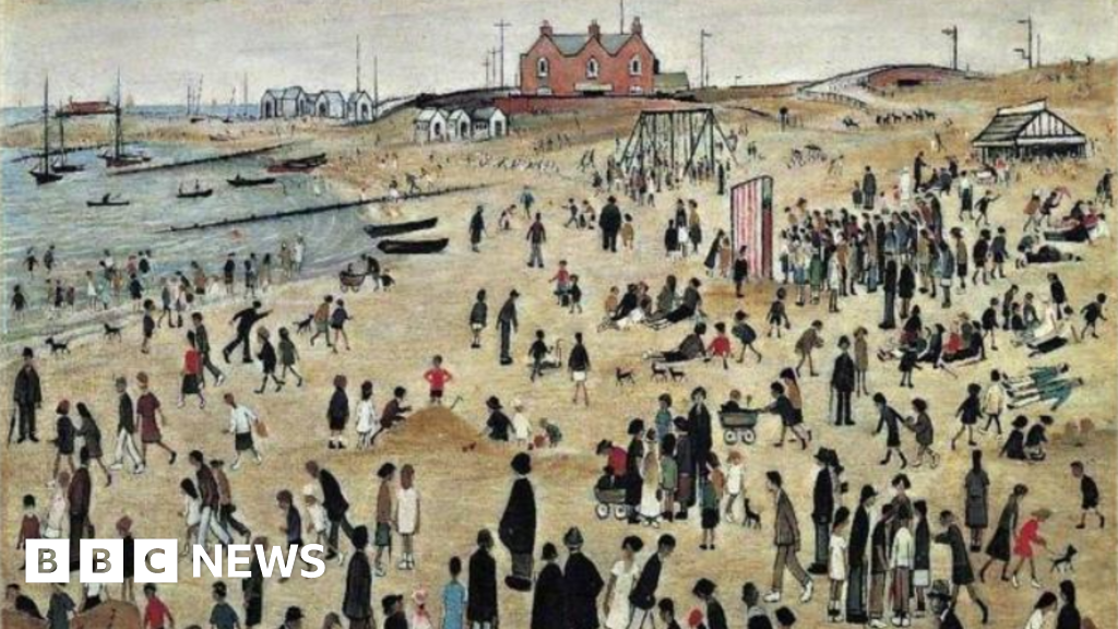 LS Lowry seascapes exhibition in Berwick - BBC News