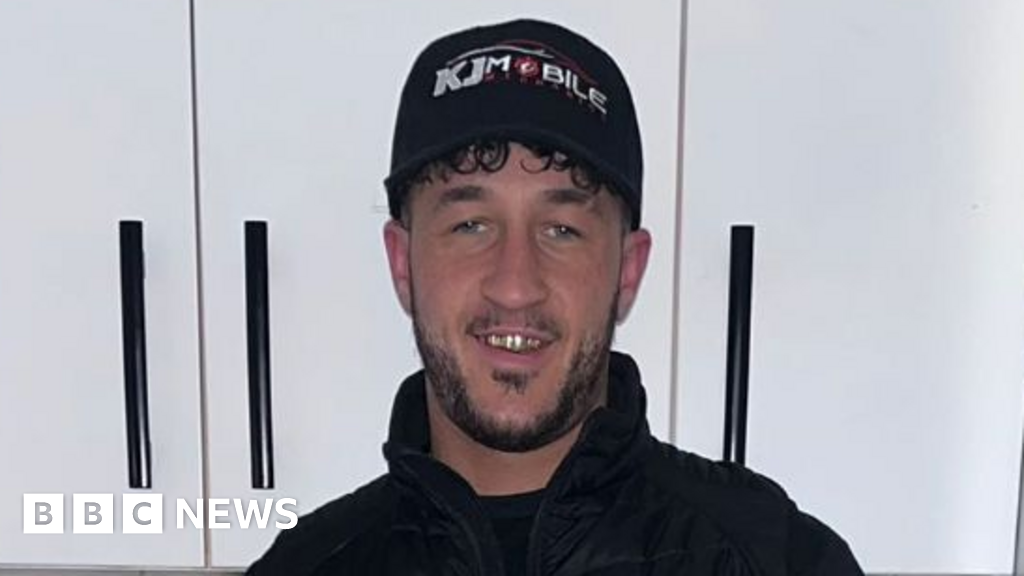 Nottingham man called police during 'episode' on day before death