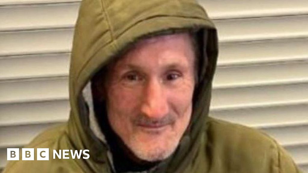 Adam Bailey death: Two boys, 16, arrested in Sleaford murder inquiry - BBC News