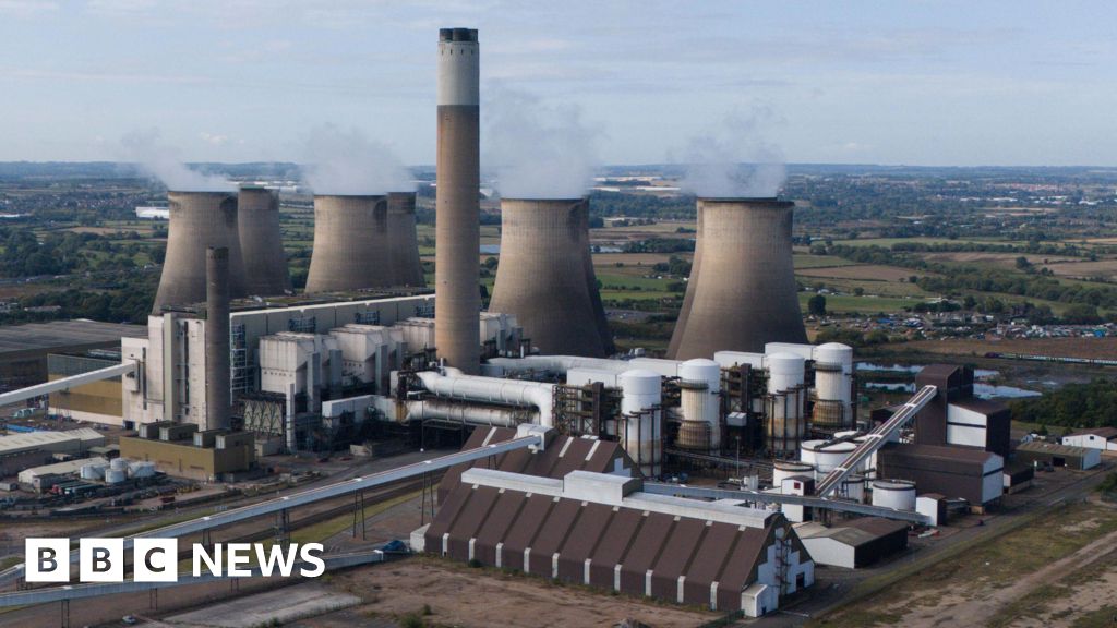 Plan to close East Midlands Airport for power station demolition - BBC News