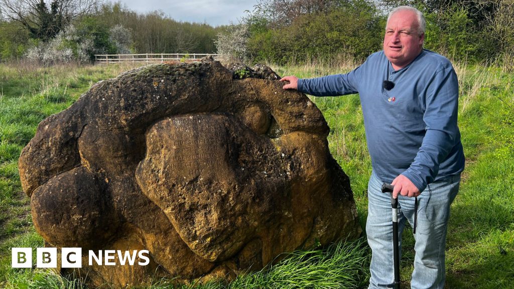 Infected blood scandal: Swindon memorial creator 'proud'