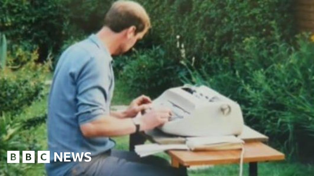 Long-running Coventry community paper celebrates 45 years - BBC News