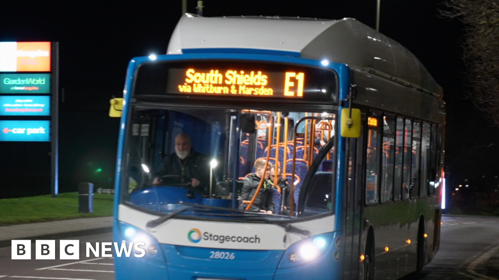 On board North East 'Trojan horse' police bus - BBC News