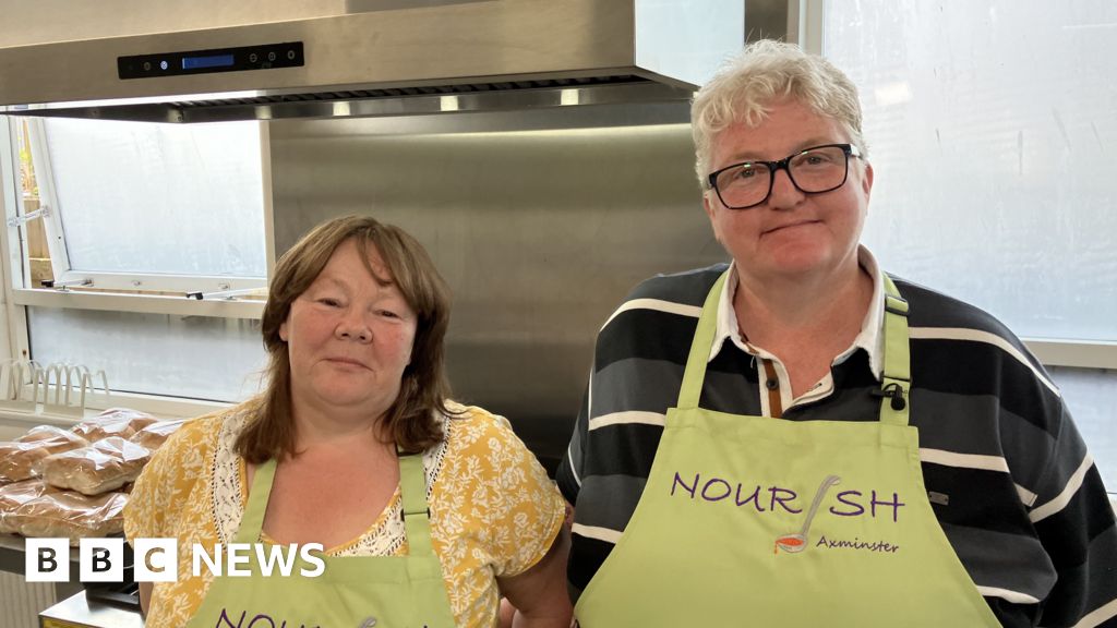 Axminster food poverty charity Nourish gets new base - BBC News