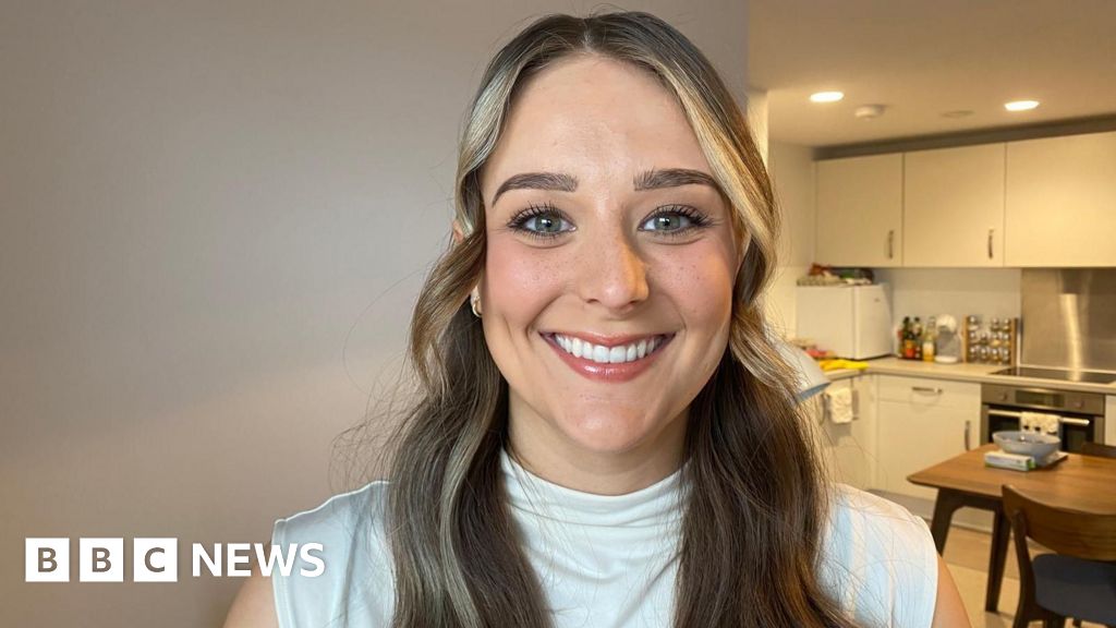 Polycystic ovary syndrome: Women say they were 'ignored' by GPs - BBC News