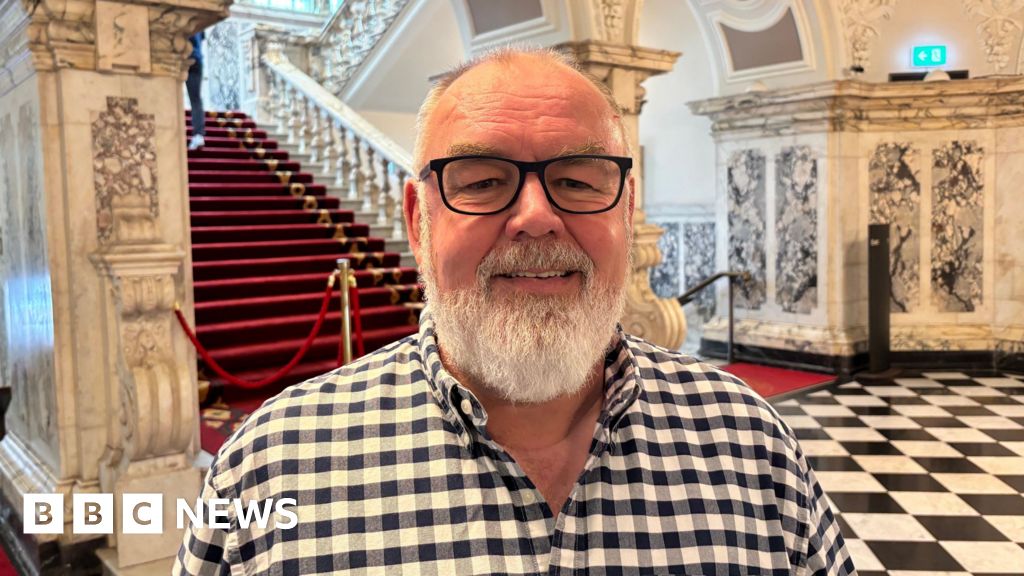 Alliance: Councillor 'disillusioned with politics' and quits party