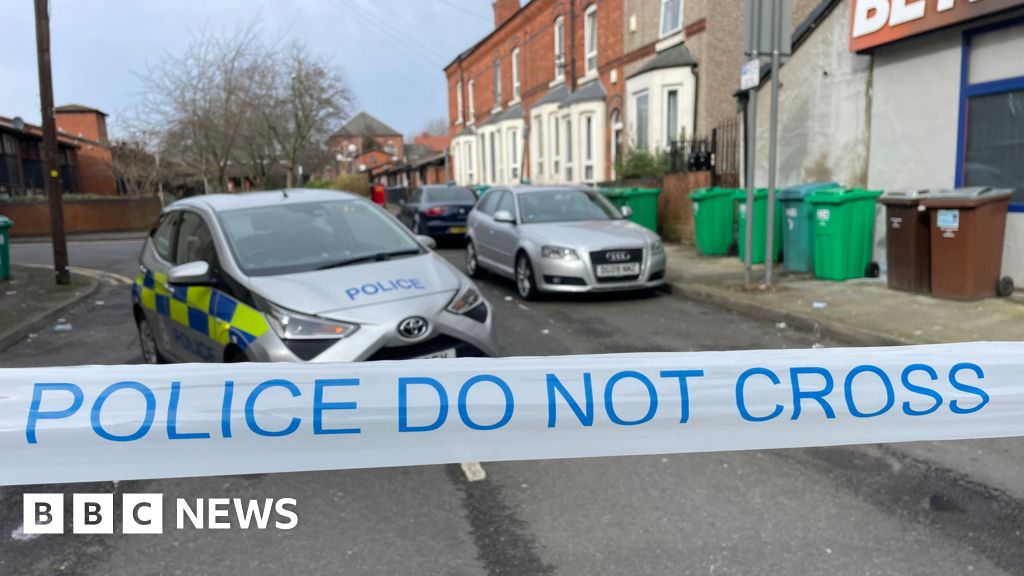 Nottingham: Attempted murder arrest after house fire