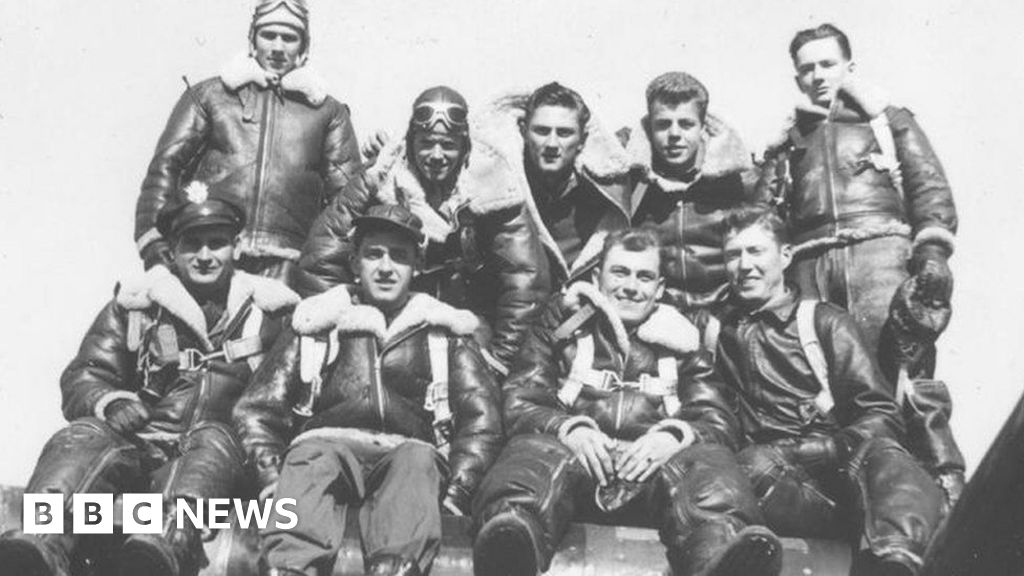 Bletsoe memorial held 80 years after US airmen killed in crash