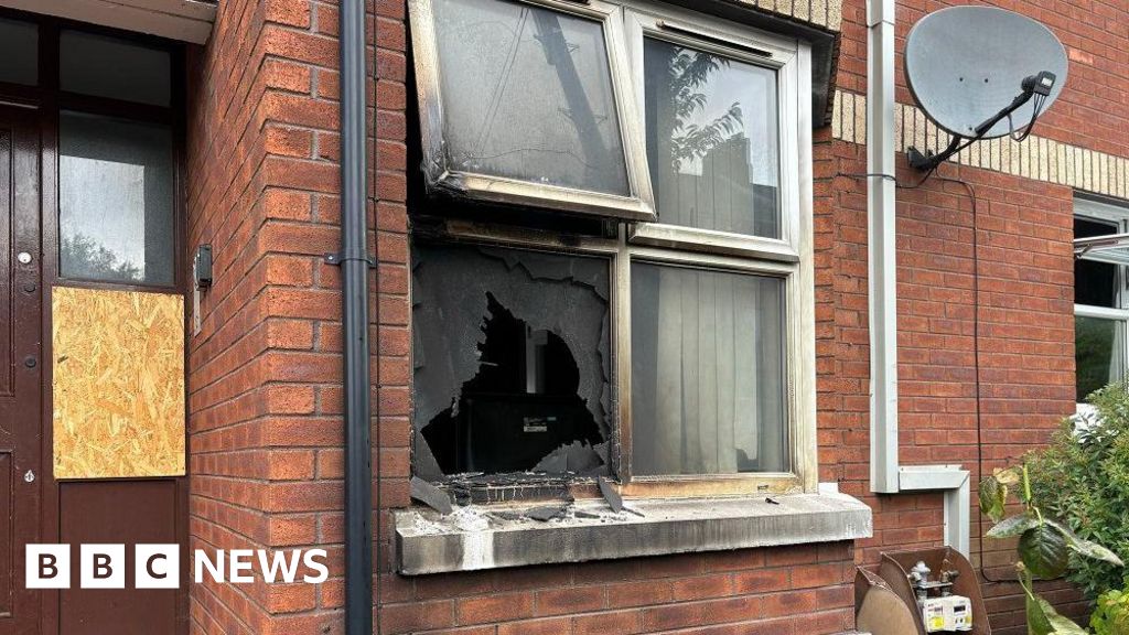 Petrol bomb caused north Belfast fire - BBC News