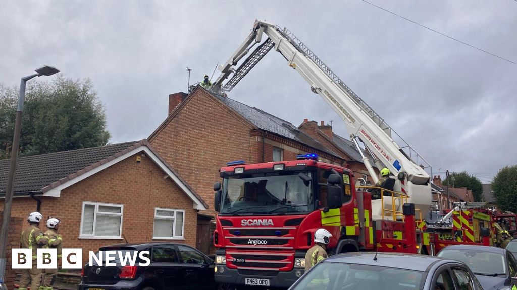 Person taken to hospital after Beeston house fire