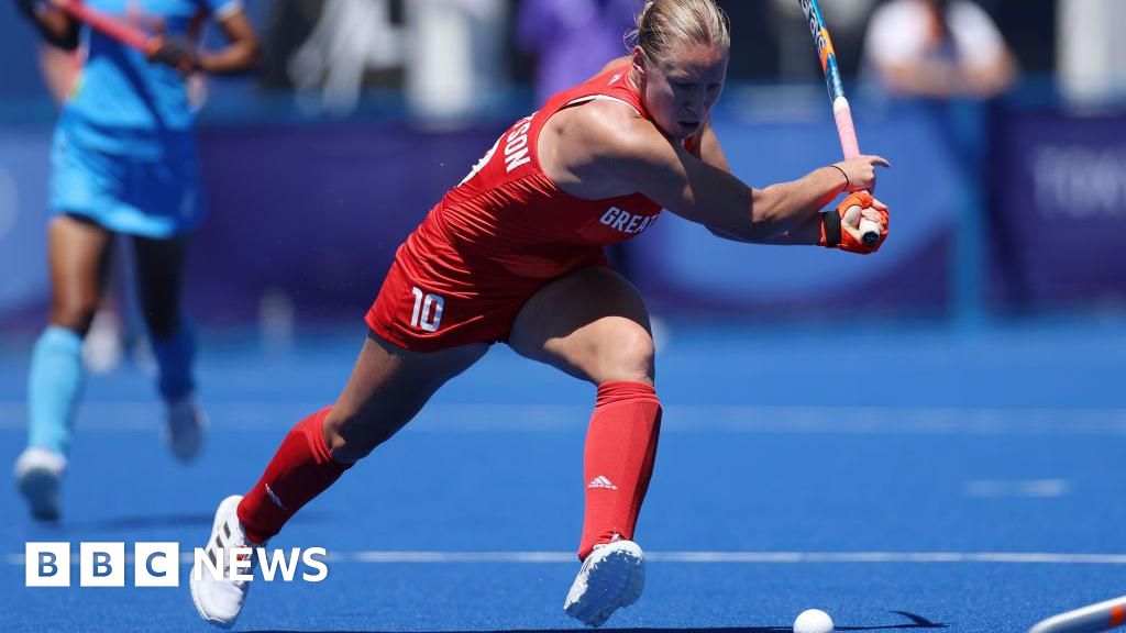 Sarah Robertson has 'no regrets' over Team GB hockey career