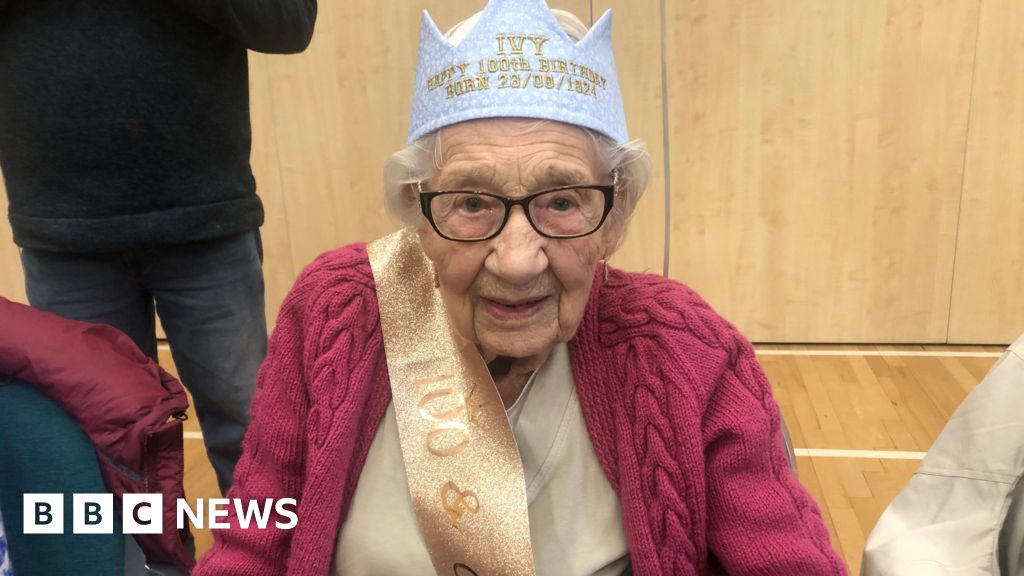 Great-gran celebrates 100 years with two parties - BBC News
