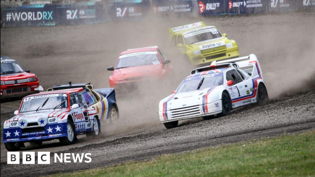 Kent: Race circuit to host festival celebrating rallycross - BBC News