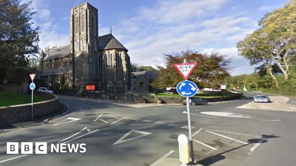 Section of TT course to be resurfaced again