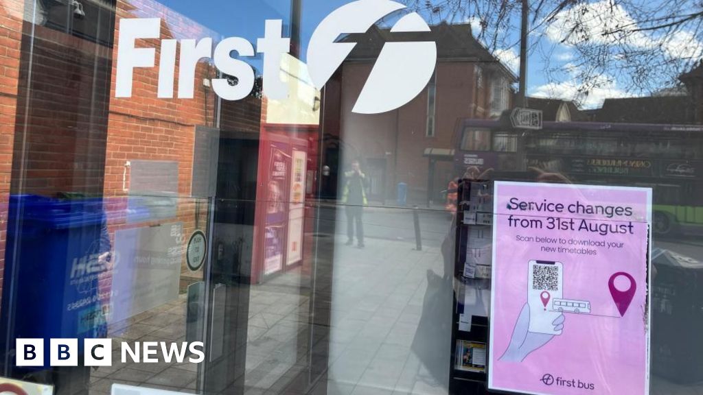 Felixstowe school bus service axed days before new term