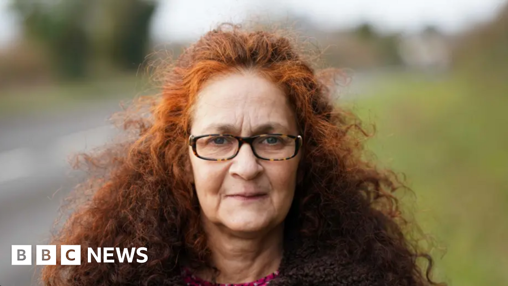 US man Isac Calderon admits causing Malvern crash - BBC News