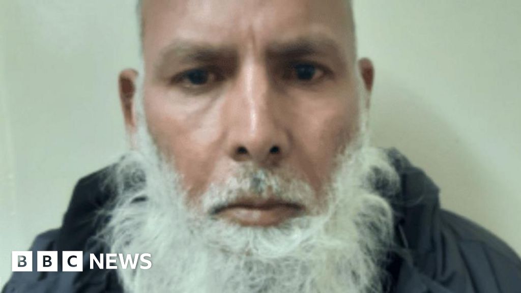 Burnley M&S attacker ordered to be locked up indefinitely - BBC News