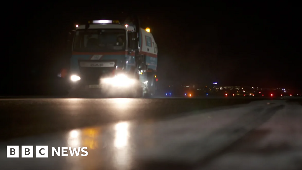 London Luton Airport runway resurfacing starts for five months