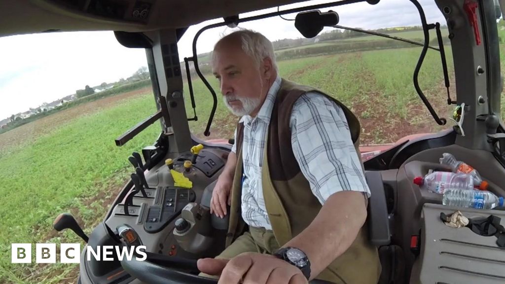 Tributes to former councillor and farmer Richard Haddock - BBC News
