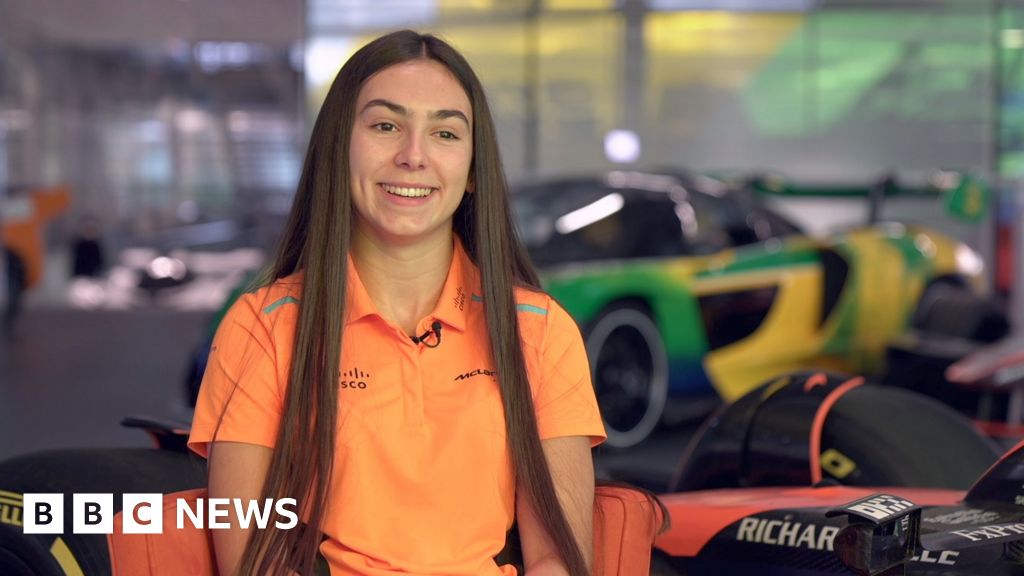 McLaren F1 academy driver Ella Lloyd on beating the boys - BBC News