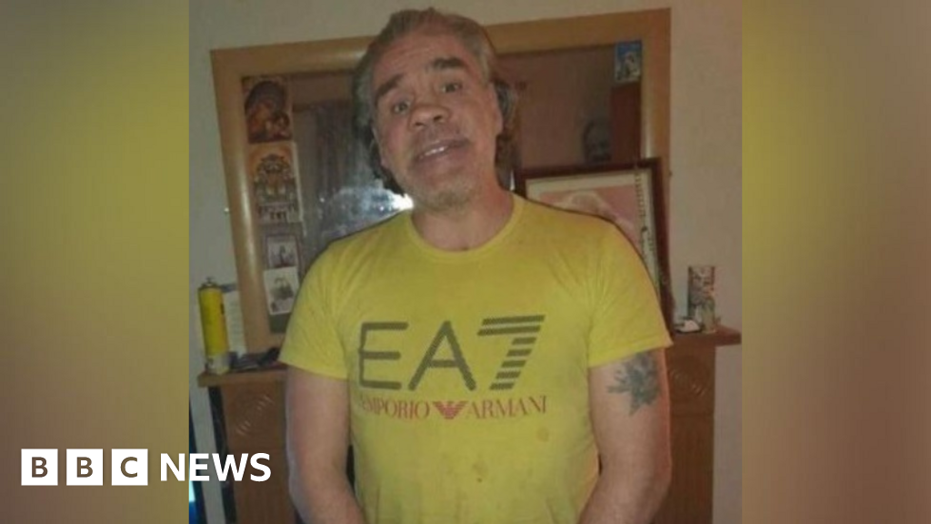 Tony Browne murder: Man 'unconscious' when stabbed to death