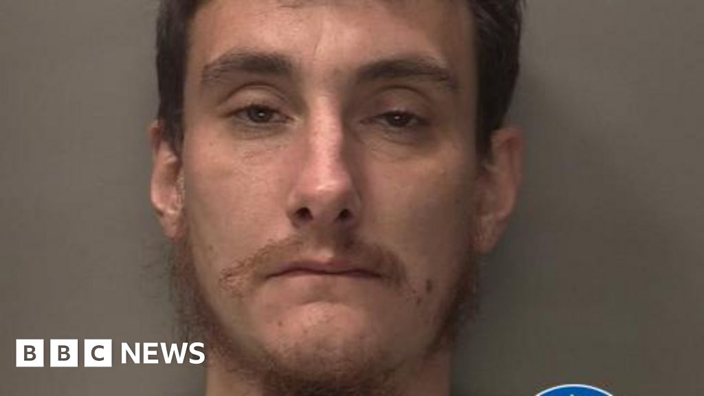 Dudley murderer who killed man unpacking shopping jailed - BBC News